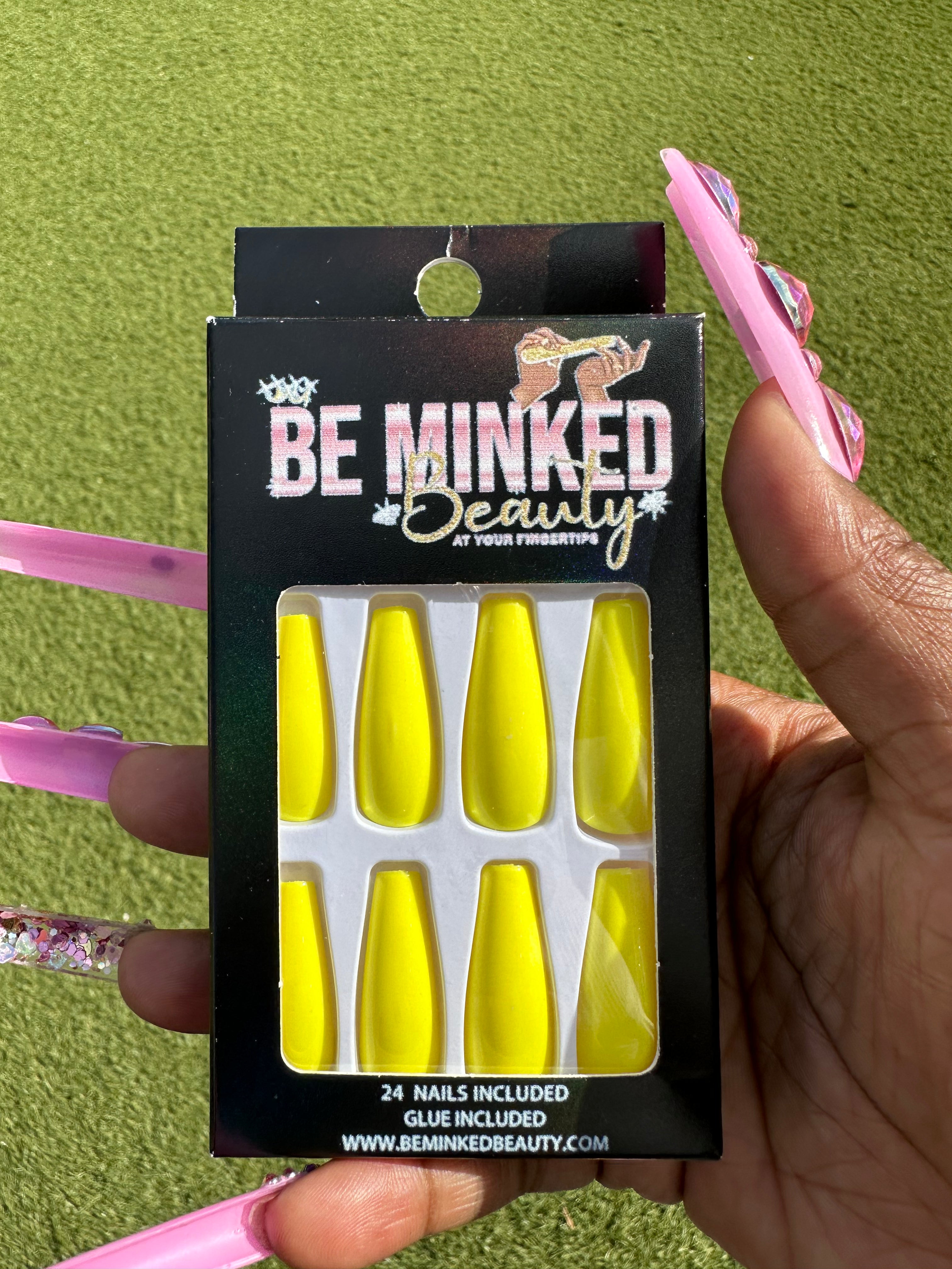 Hello Yello – Be Minked Beauty